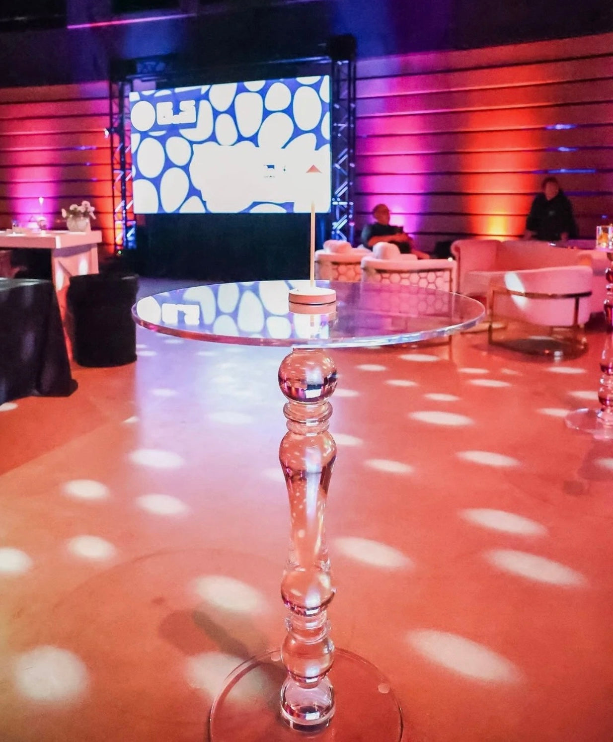 Acrylic Cocktail Table – A Rental Connection